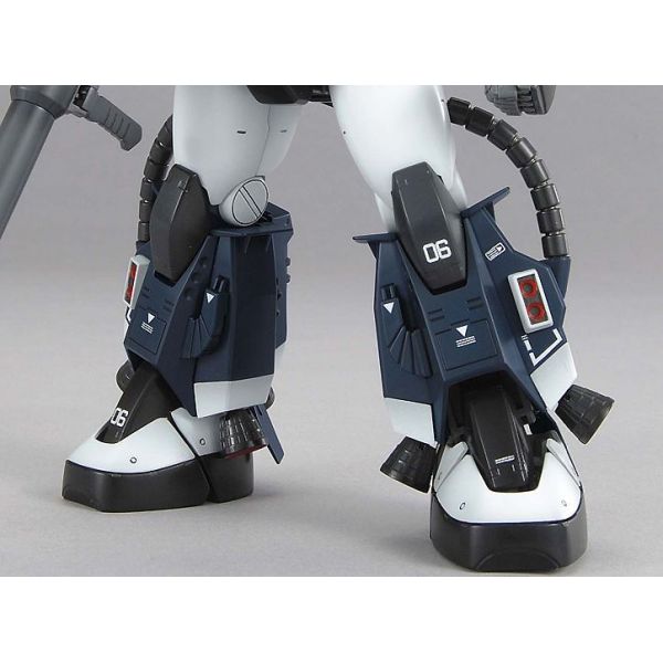 MG MS-06R-1A Zaku II Black Trinity Ver. 2.0 1/100 (Mobile Suit Gundam ...