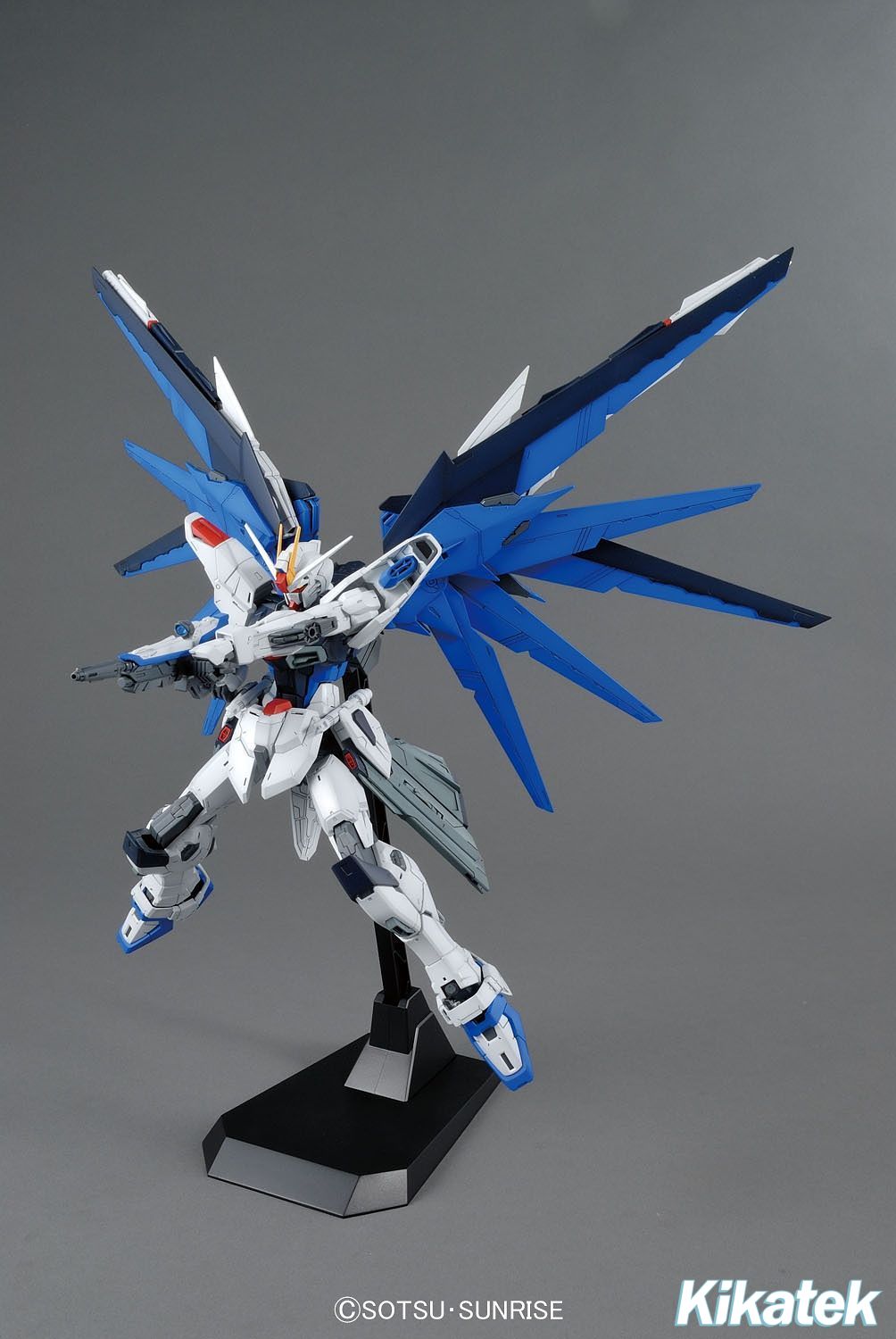 MG Freedom Gundam Ver. 2.0 (Gundam SEED Destiny): Kikatek UK